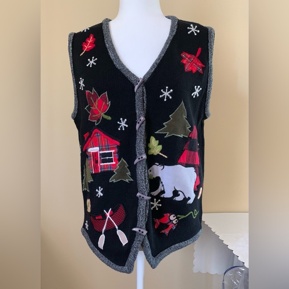 Victoria Jones Woman | Jackets & Coats | Euc Vest Knit Outdoor Camping ...